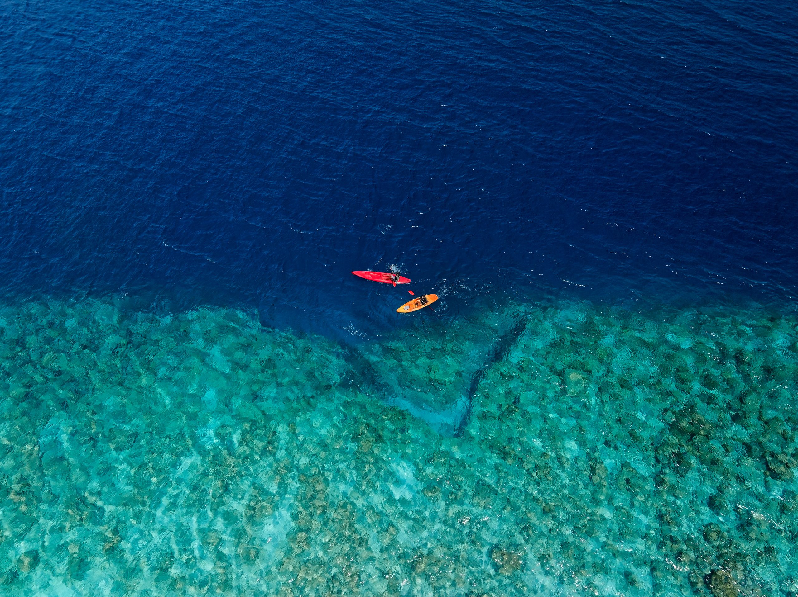 Amari-Raaya-Maldives_Water-Sports-Kayak-Aerial_Ocean - Amari Pulse